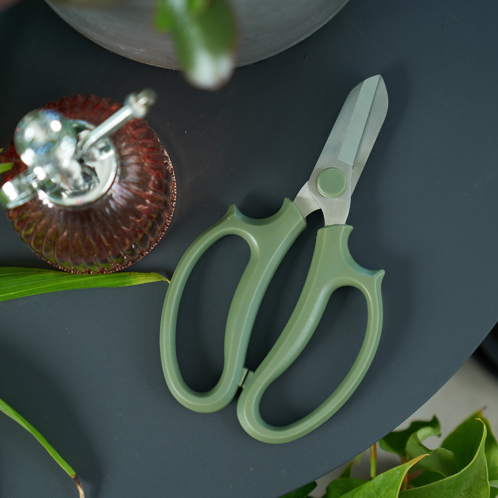 Flower Scissors – Annabel Trends