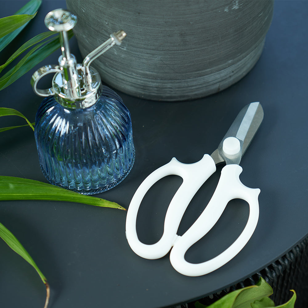 Flower Scissors – Annabel Trends