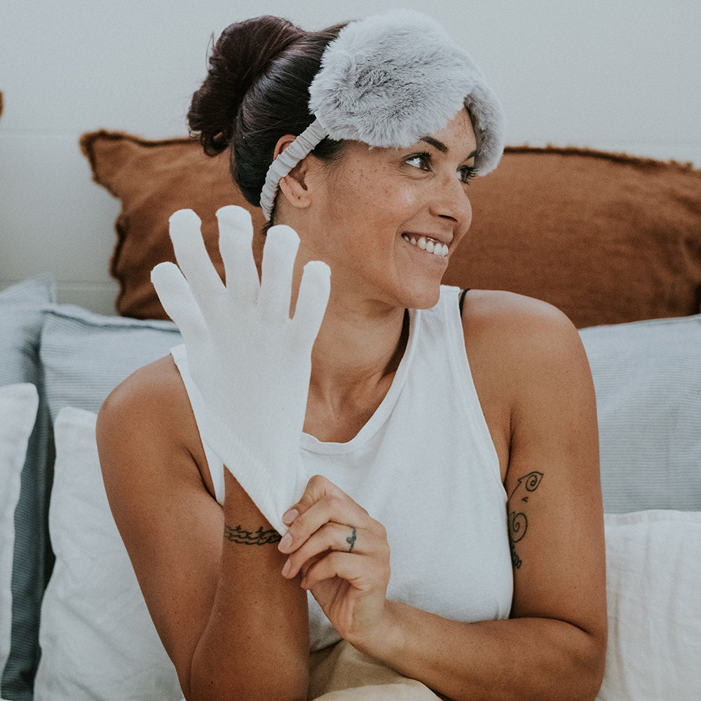 Spa Trends Gel Range - Gloves – Annabel Trends